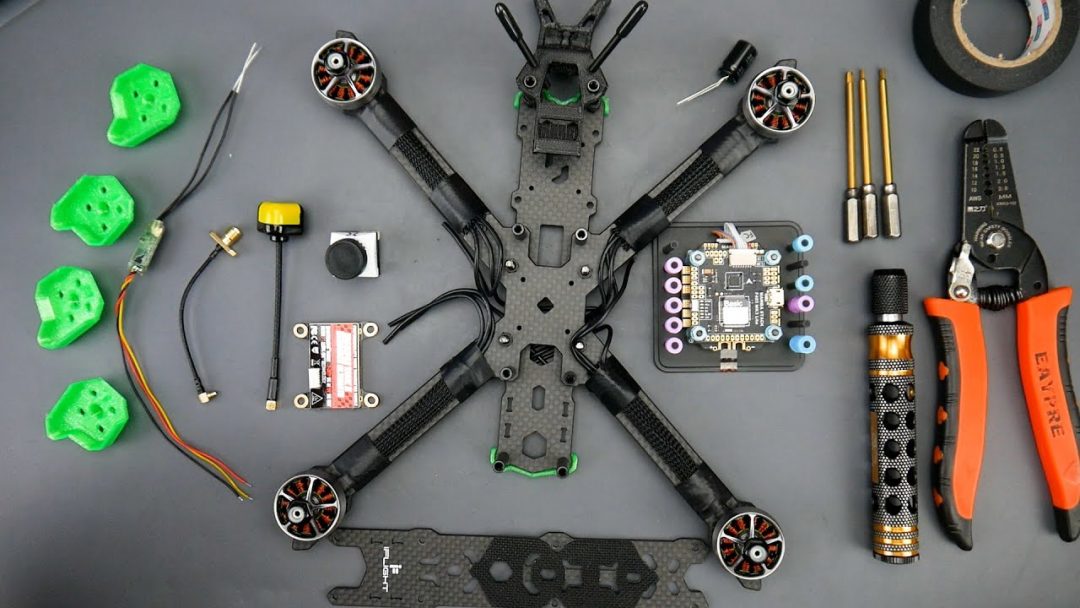 Come costruire un drone passo dopo passo