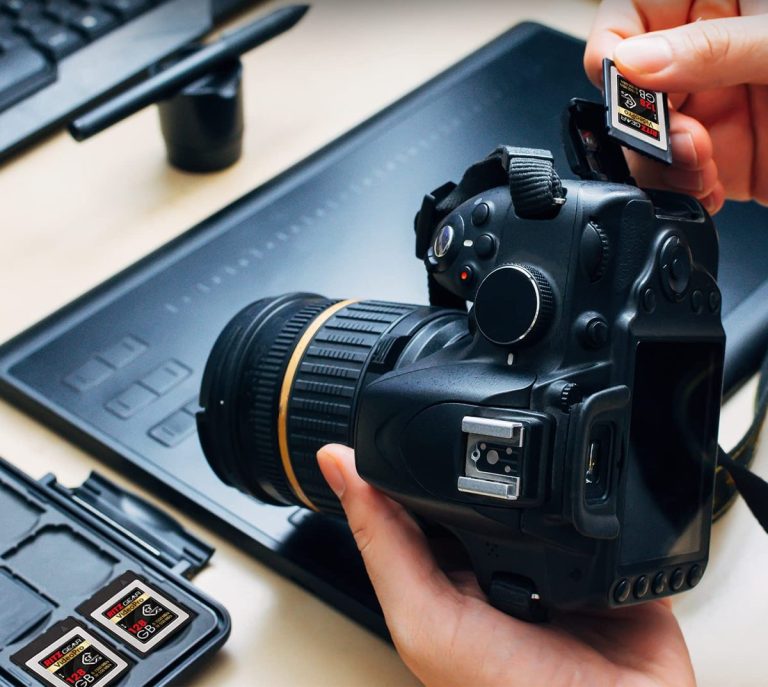 12 Best Memory Cards for Canon Cameras in 2025